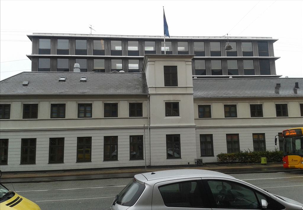 Amagerbrogade 25, 2300 København S – Se vigtig info