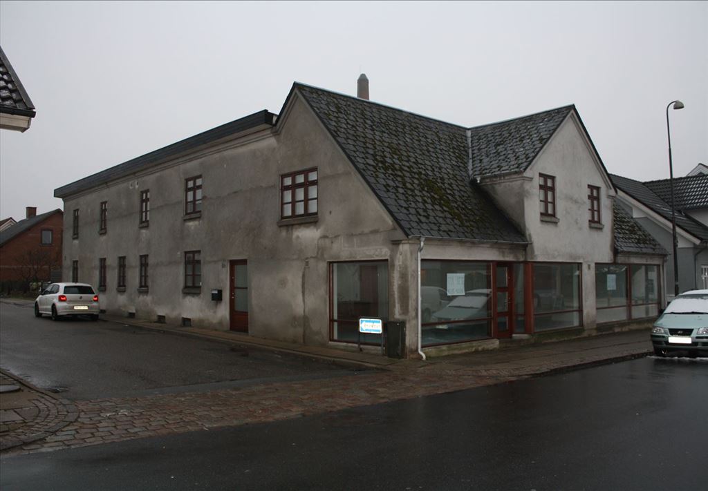 Storegade 17, 1. , 6640 Lunderskov – Se vigtig info