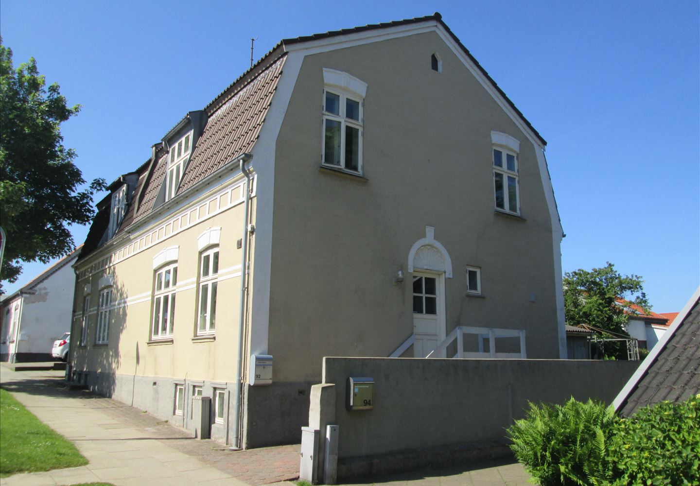 Lunde Alle 92, 6700 Esbjerg – Se vigtig info