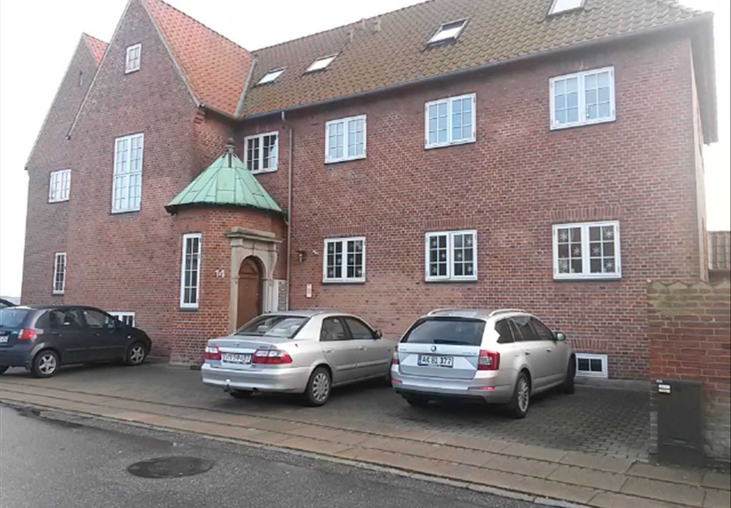 Strandvejen 14, st. th, 6000 Kolding – Se vigtig info